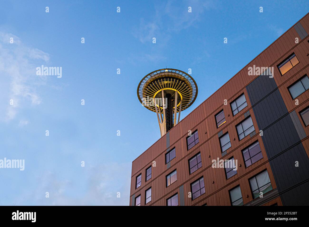 Seattle's space needle hi-res stock photography and images - Alamy
