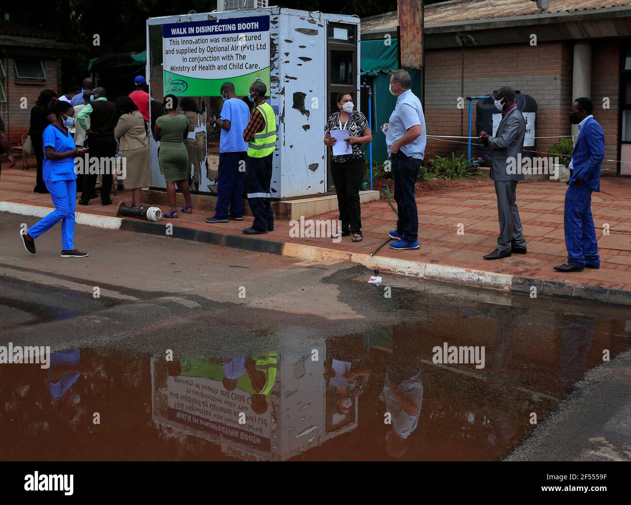 Bulawayo Hospital High Resolution Stock Photography and Images - Alamy