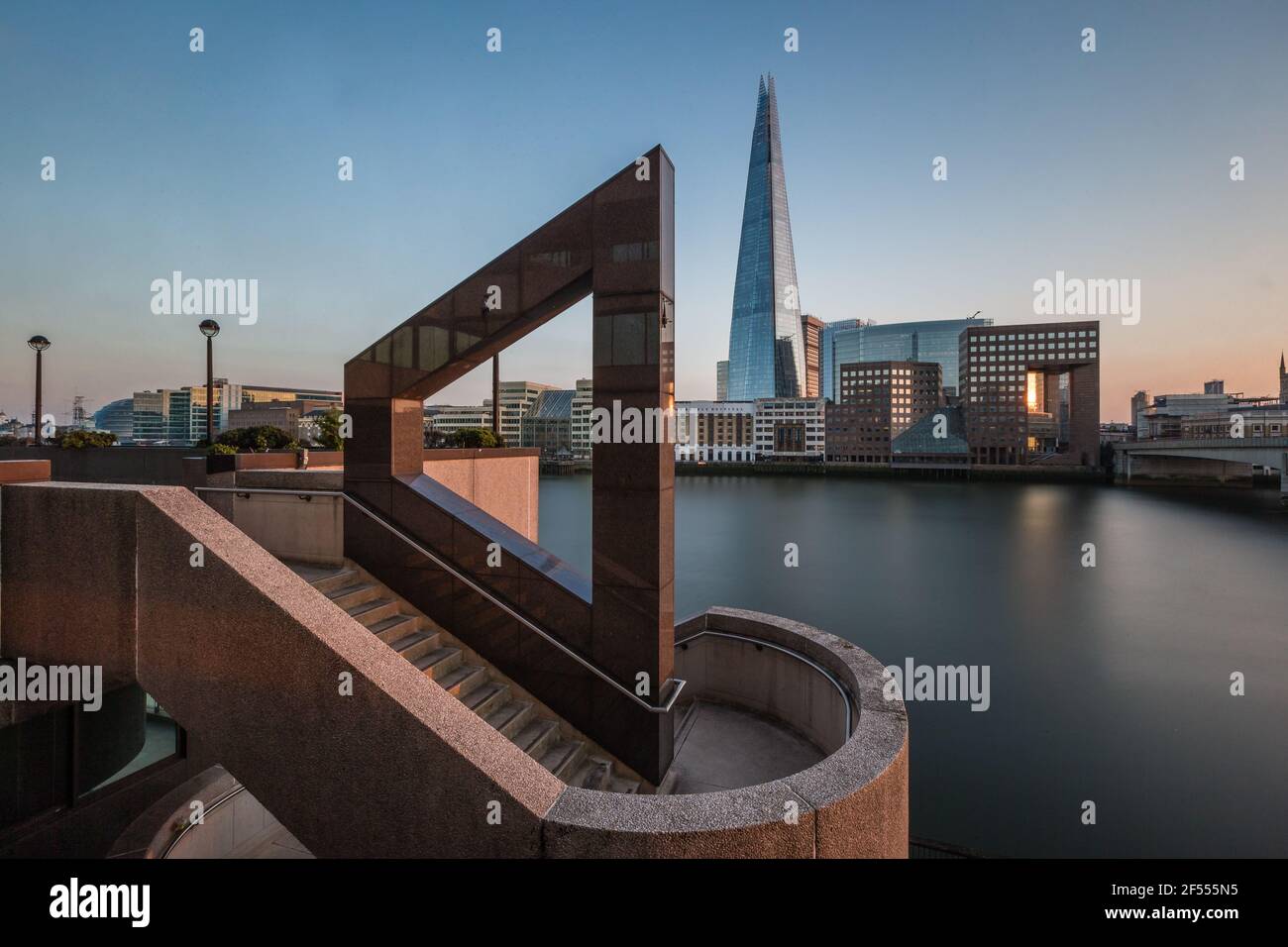 Panoramic view of the shard hi-res stock photography and images - Alamy