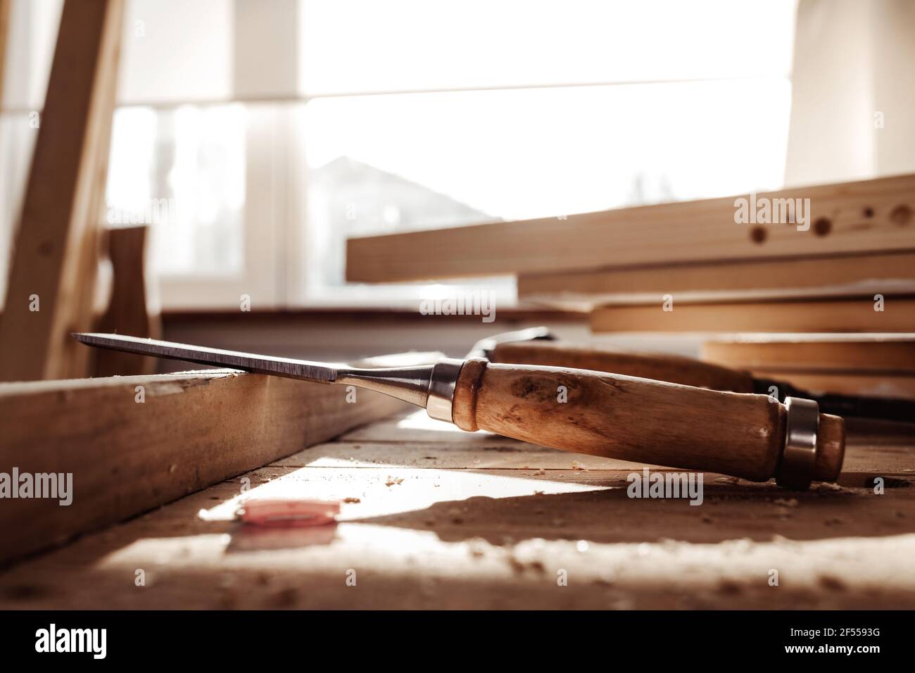 Carpenter's chisel, woodwork tool on the desktop in the workshop Stock ...