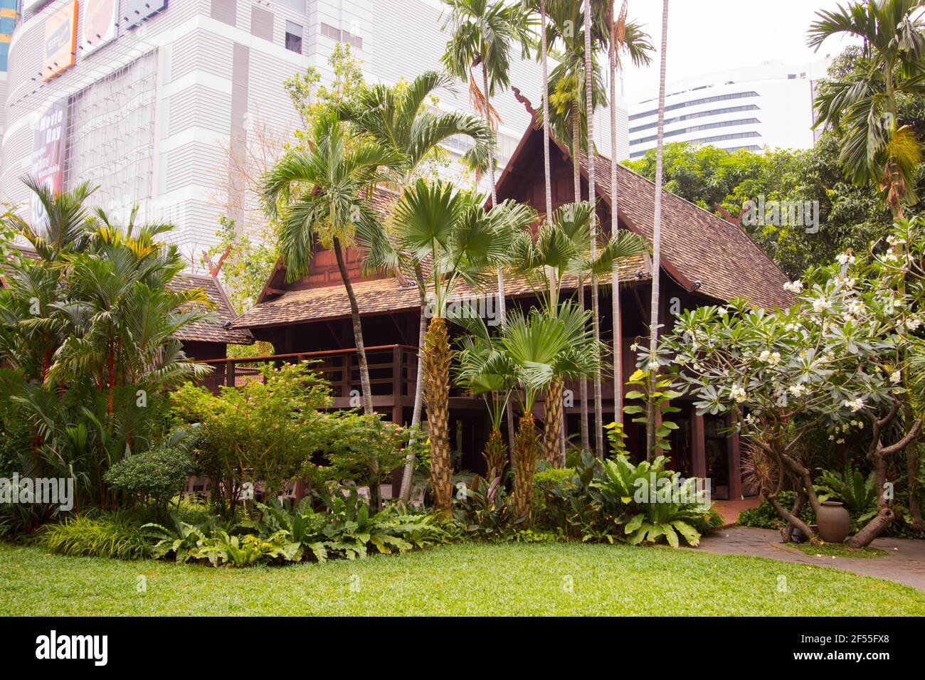 Teak house thailand hi-res stock photography and images - Alamy