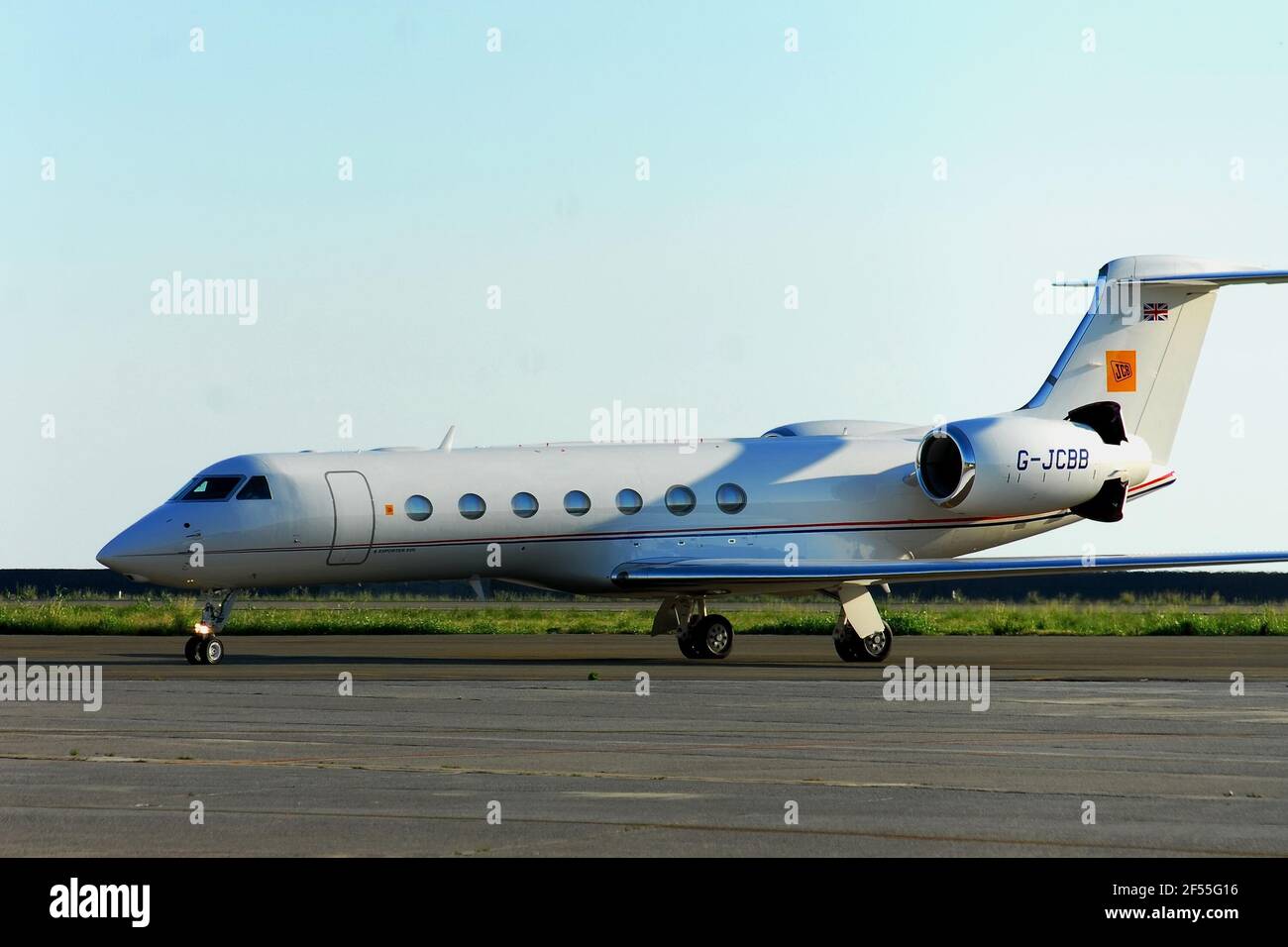 Gulfstream g550 landing hi-res stock photography and images - Alamy