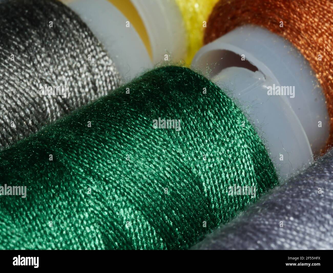 Bright threads hi-res stock photography and images - Alamy