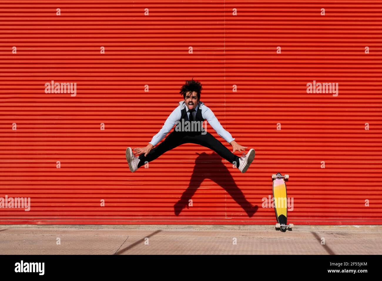 Skateboarding jump wall hi-res stock photography and images - Alamy