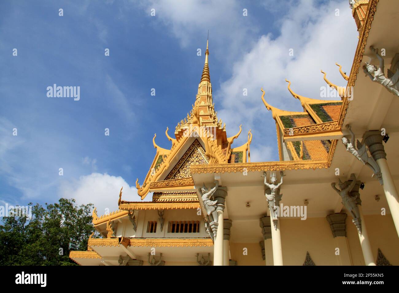 The Royal Palace of Phnom Phen, Cambodia Stock Photo - Alamy
