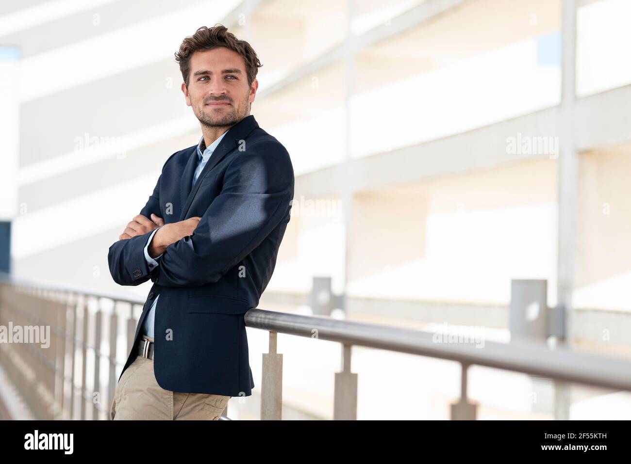 Man office railing side hi-res stock photography and images - Alamy