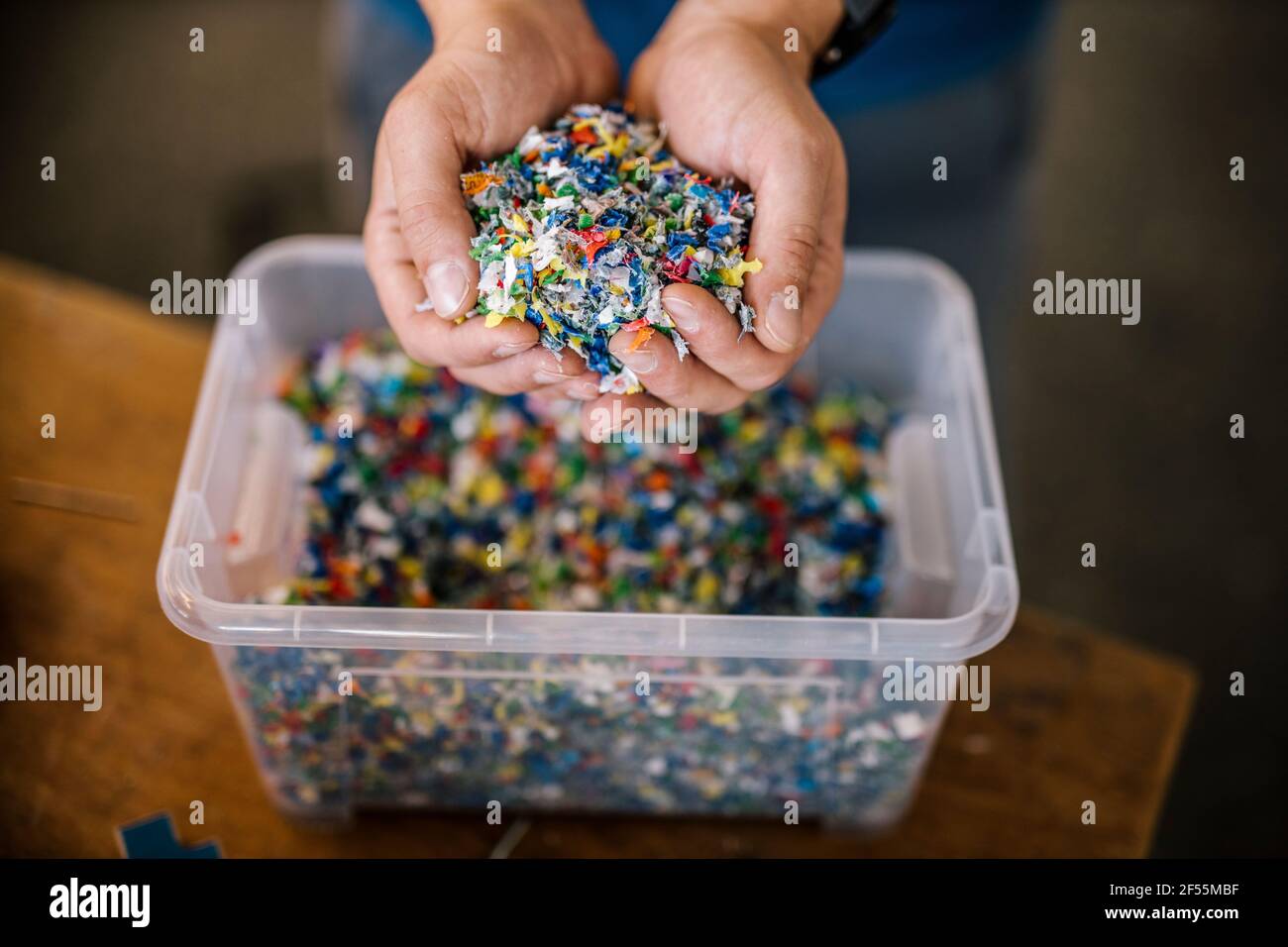 Plastic bottle factory hi-res stock photography and images - Alamy