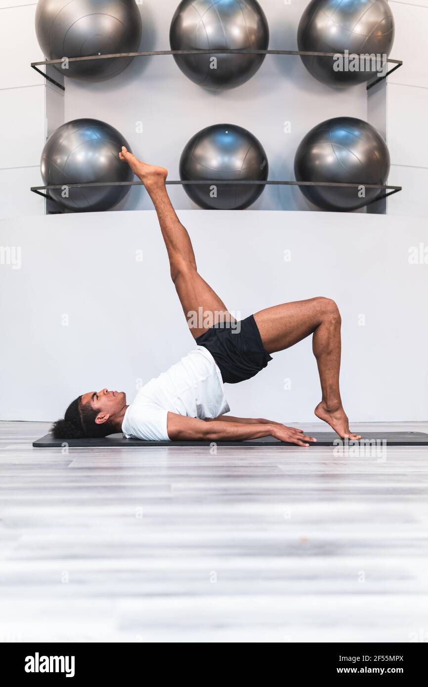 Mat pilates hi-res stock photography and images - Alamy