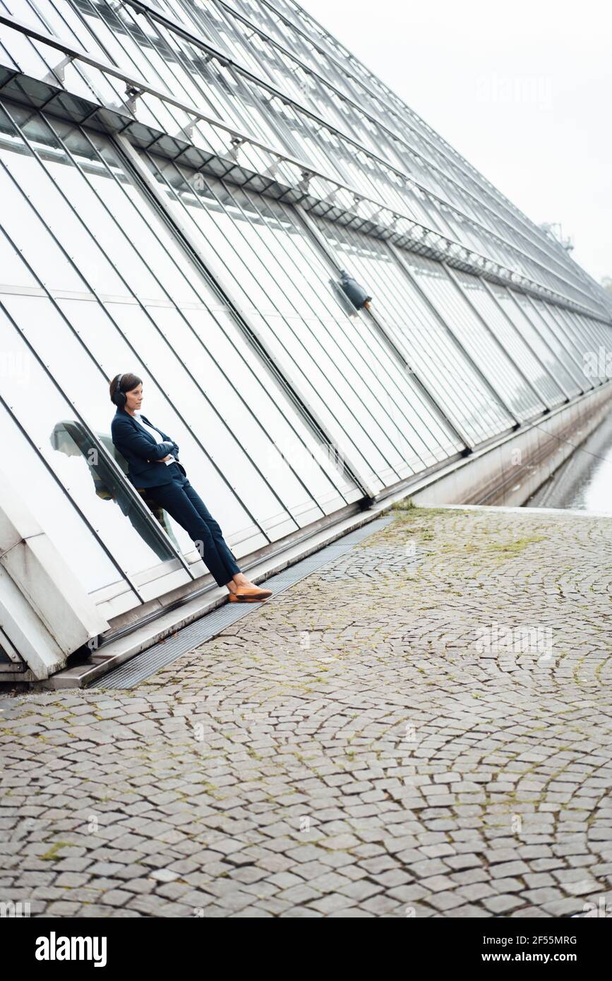 Professional edge hi-res stock photography and images - Alamy