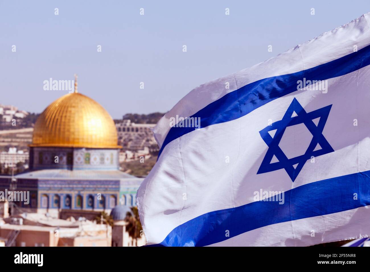 Jerusalem flag hi-res stock photography and images - Alamy