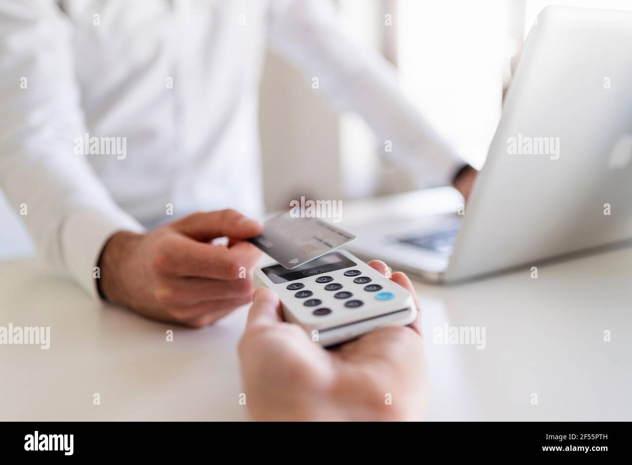 Paying debit hi-res stock photography and images - Alamy