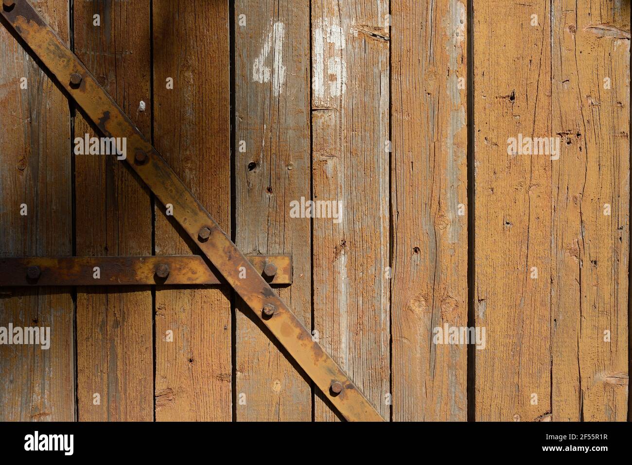 White washed timber backgrounds hi-res stock photography and images - Alamy