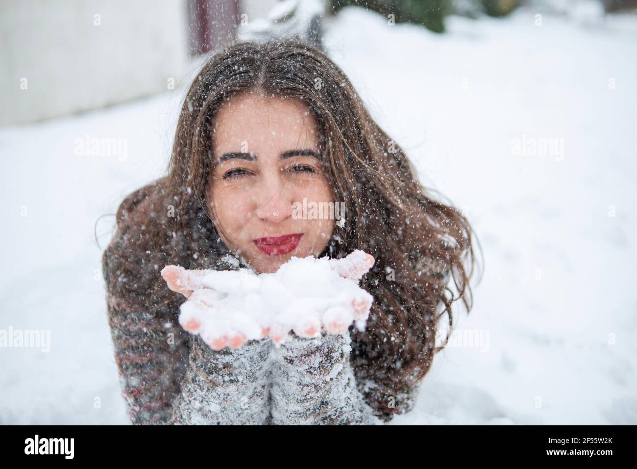 Beautiful blowing hi-res stock photography and images - Alamy