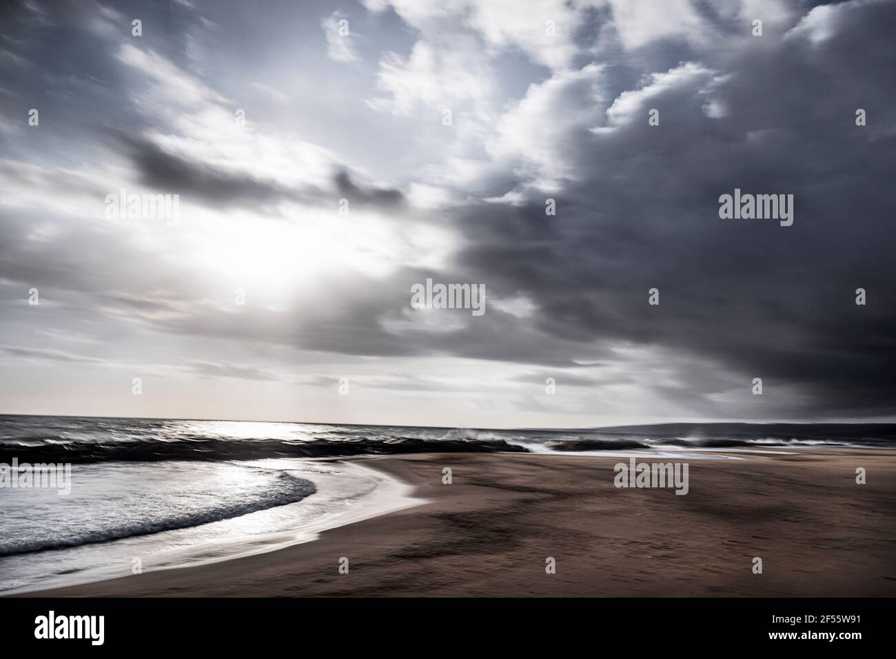 A cloudy and windy afternoon at the sea Stock Photo - Alamy