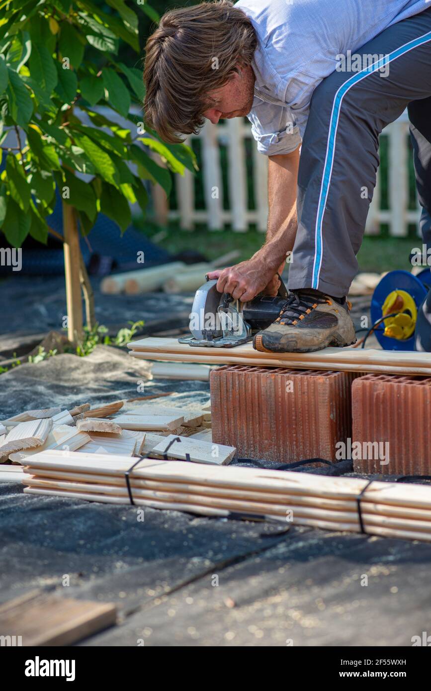 Wood outside a workshop hi-res stock photography and images - Alamy