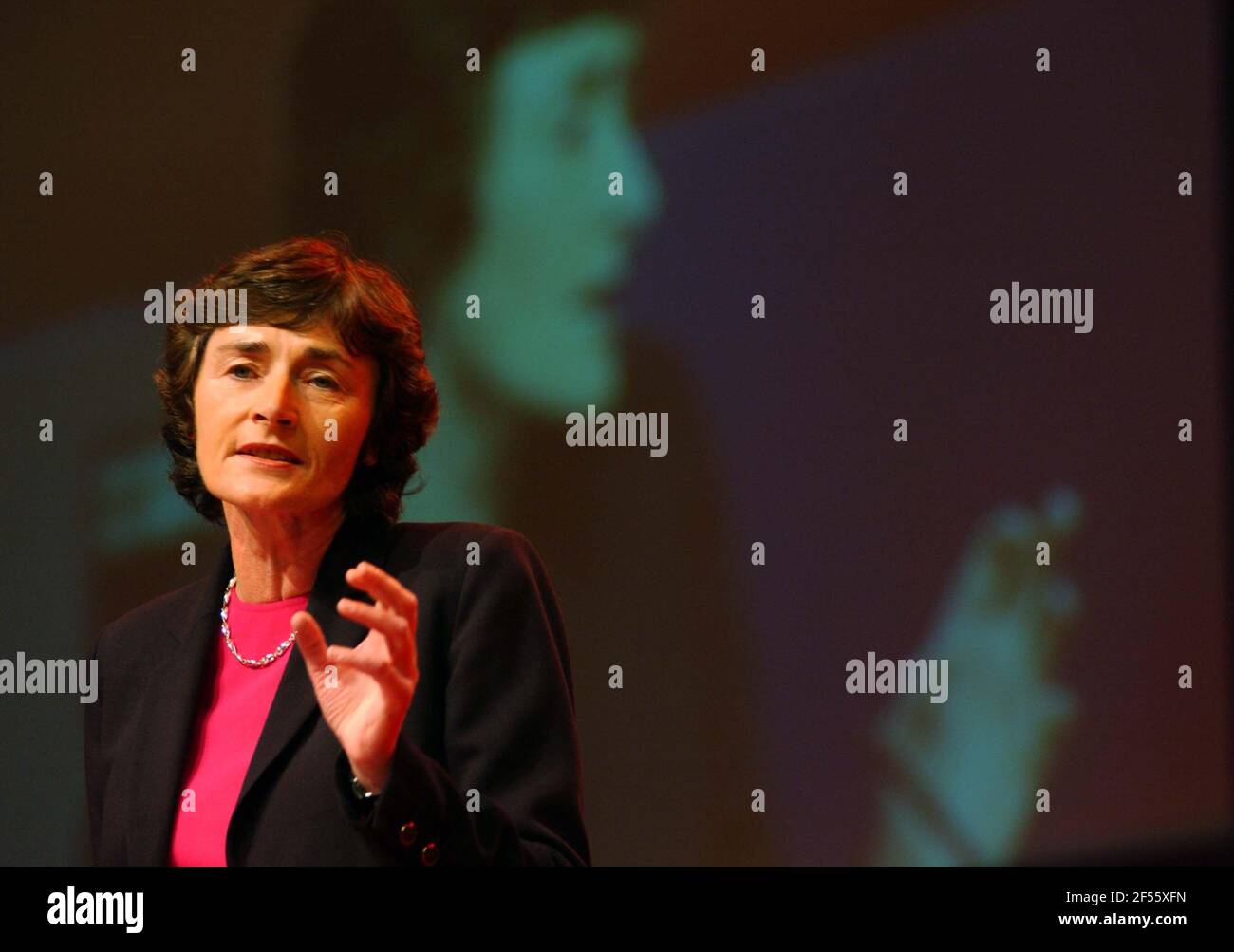 Estelle morris hi-res stock photography and images - Alamy