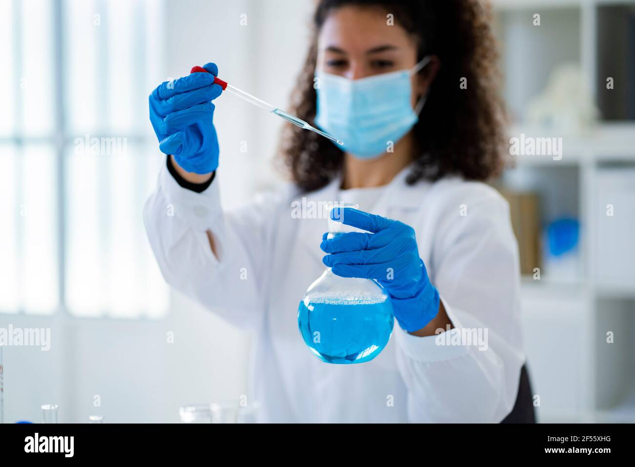 Hospital testing hi-res stock photography and images - Alamy