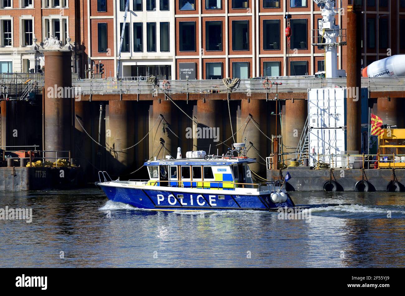 London, England, UK. Thames Police Marine Policing Unit boat MP1, the ...