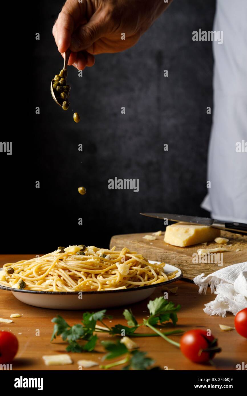 Messy table with spaghetti hi-res stock photography and images - Alamy