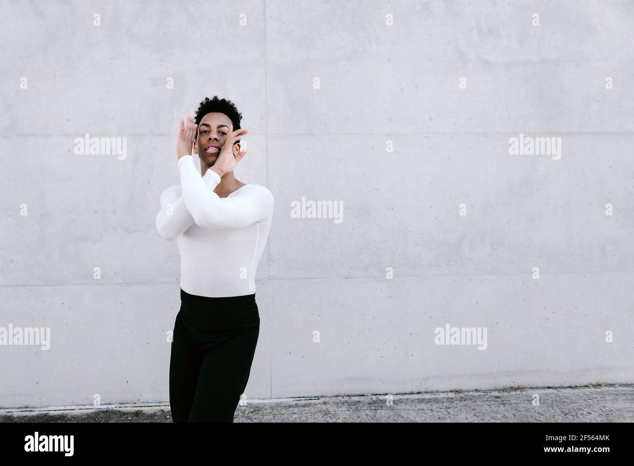 Male dancer practicing against wall Stock Photo - Alamy