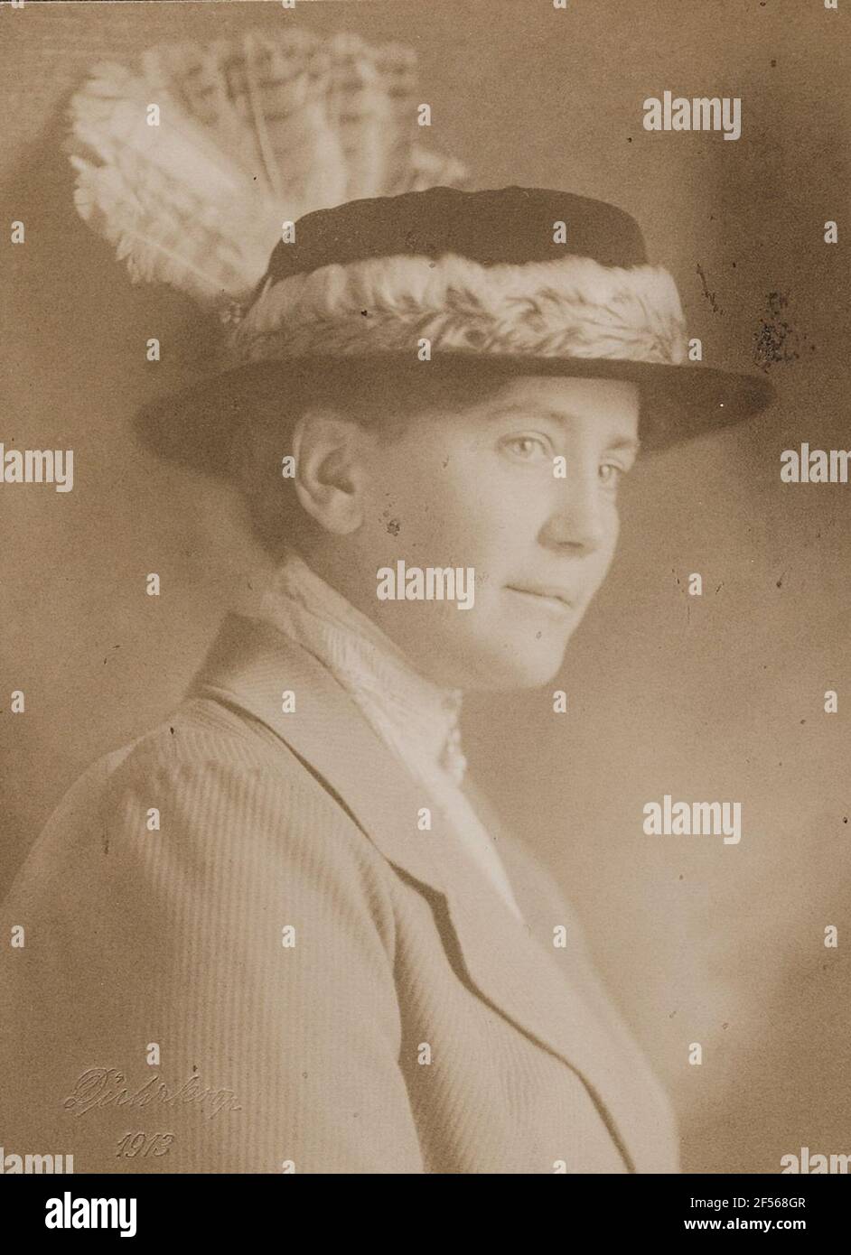 Esther hartmeyer hi-res stock photography and images - Alamy