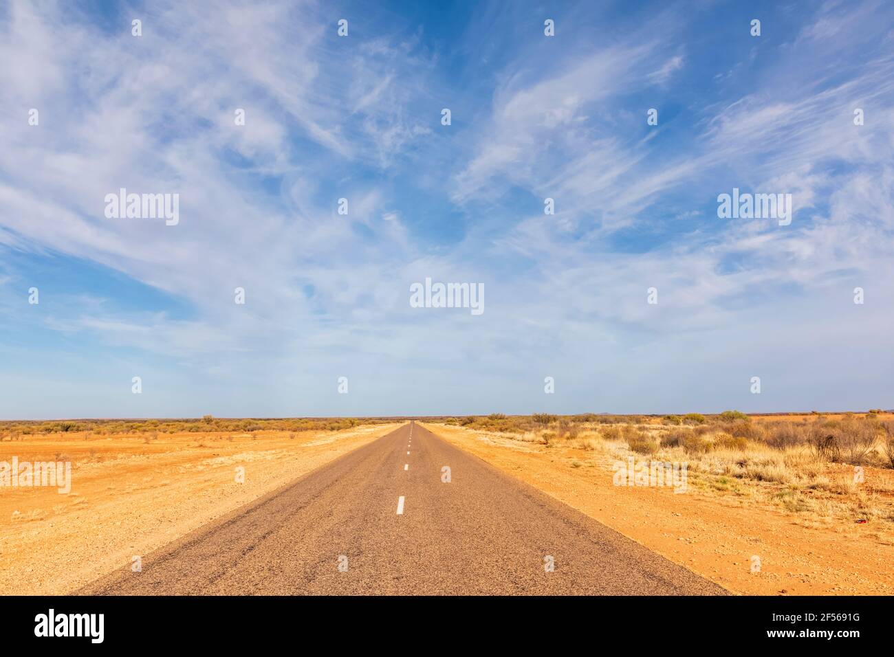 Australia, South Australia, Stuart Highway through desert Stock Photo ...