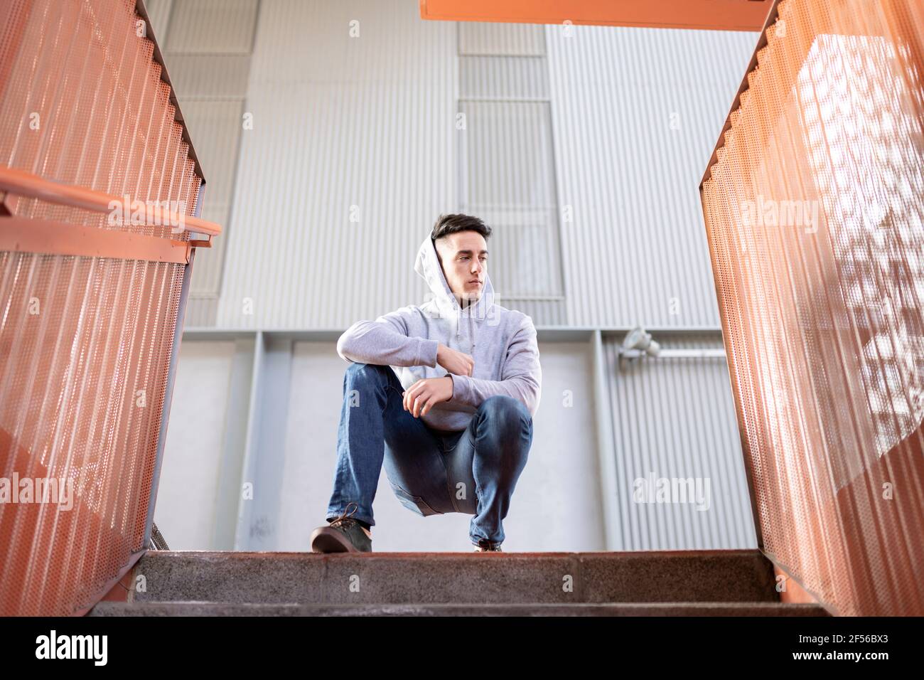 Crouching exterior hi-res stock photography and images - Alamy