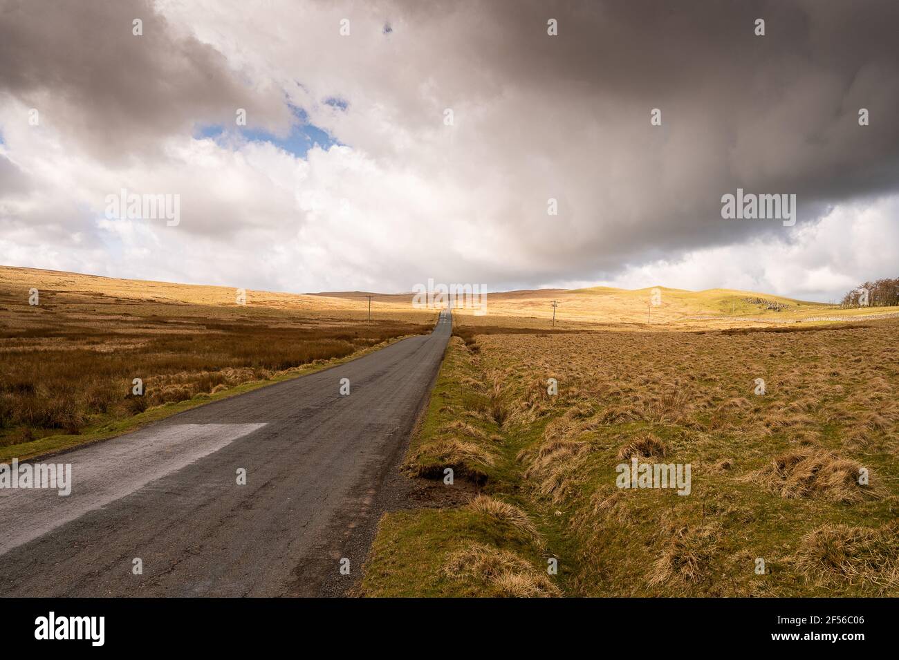Long Long Road, Northern Fells Stock Photo - Alamy