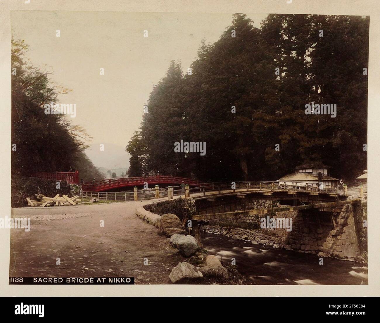 Shinto bridge hi-res stock photography and images - Alamy