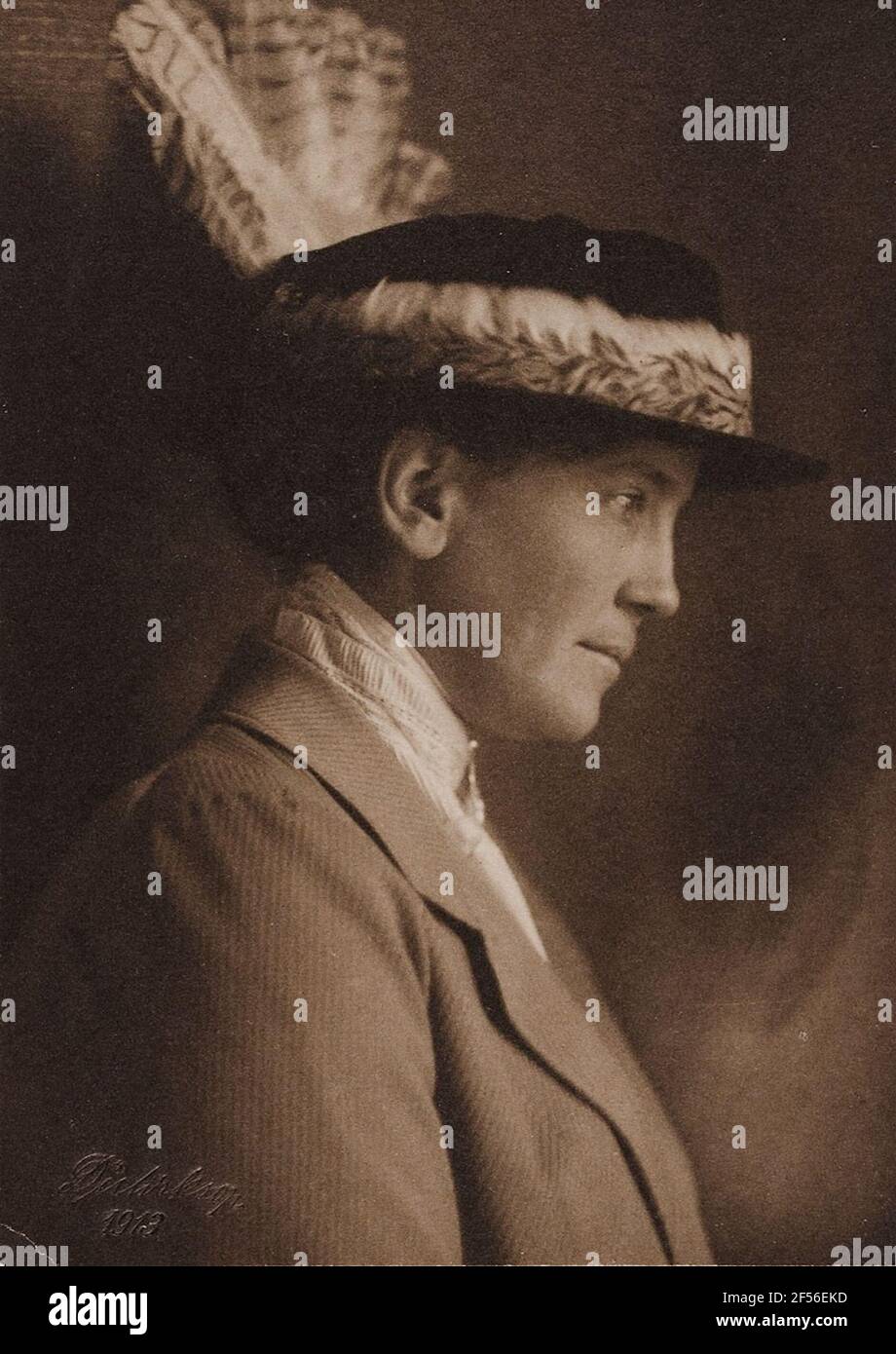 Esther hartmeyer hi-res stock photography and images - Alamy