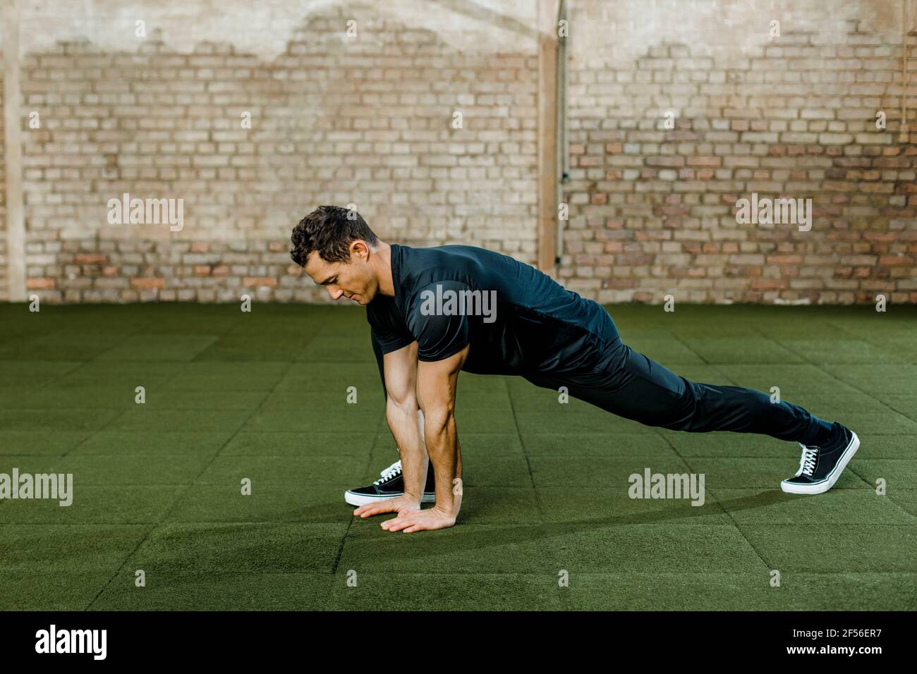 Exercise wall hi-res stock photography and images - Alamy