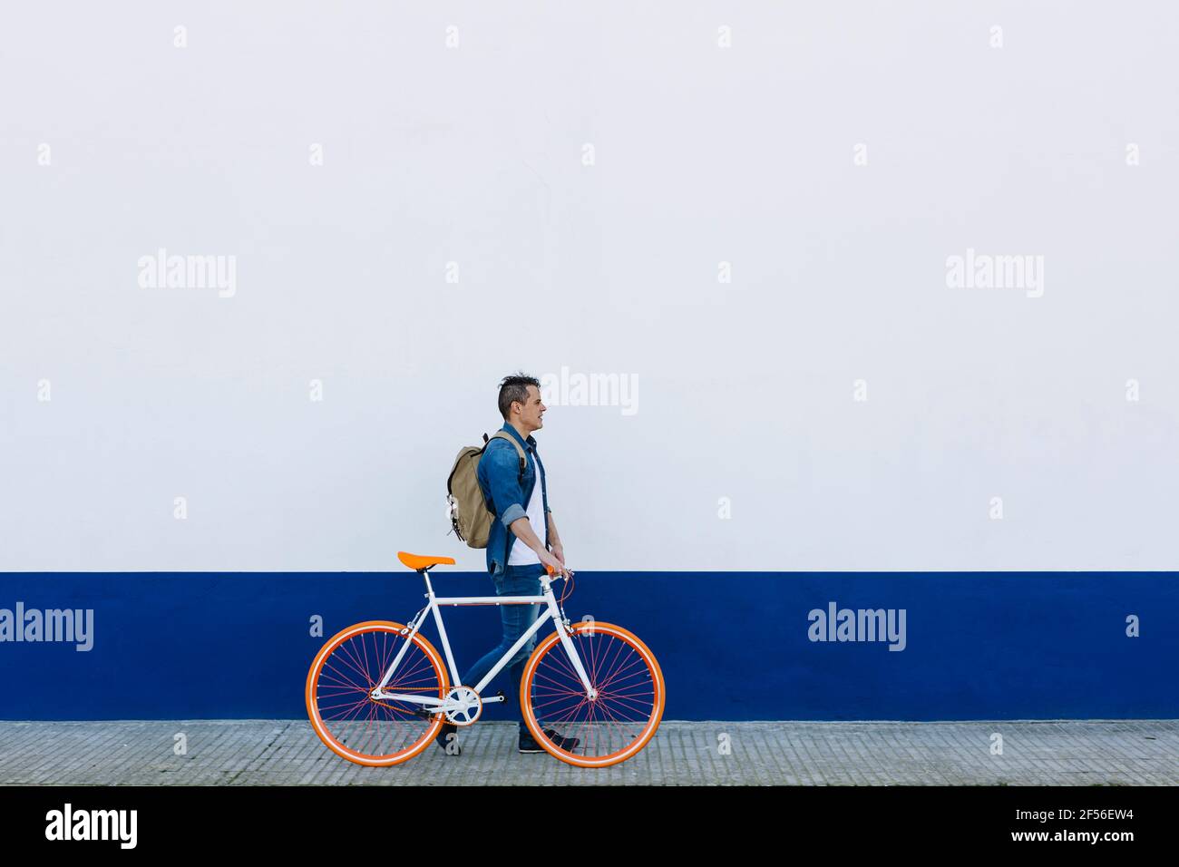 Walking sustainable travel path hi-res stock photography and images - Alamy