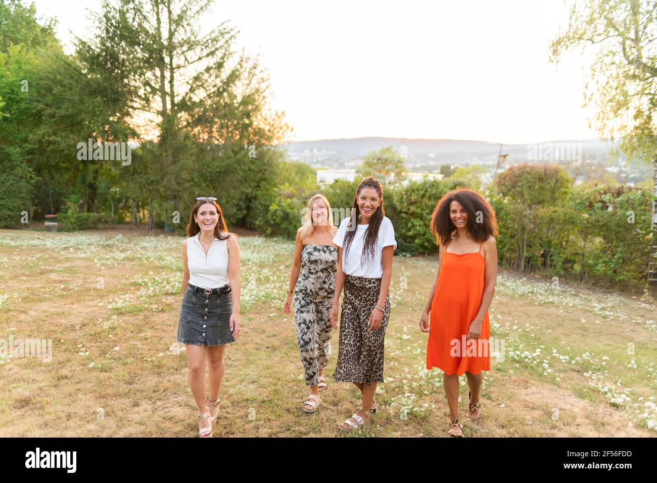 Weekend walking park hi-res stock photography and images - Alamy