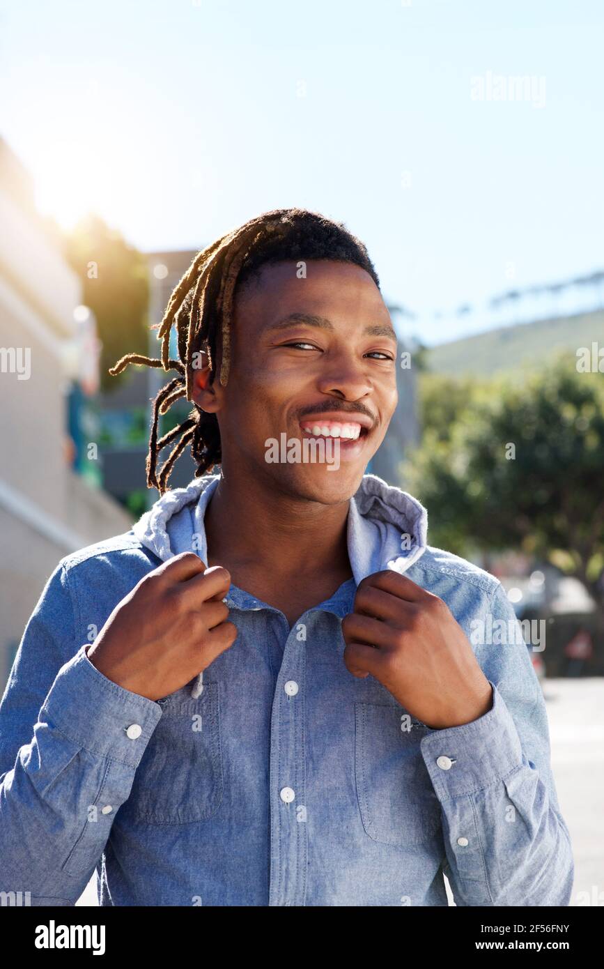 Cool african guy hi-res stock photography and images - Alamy