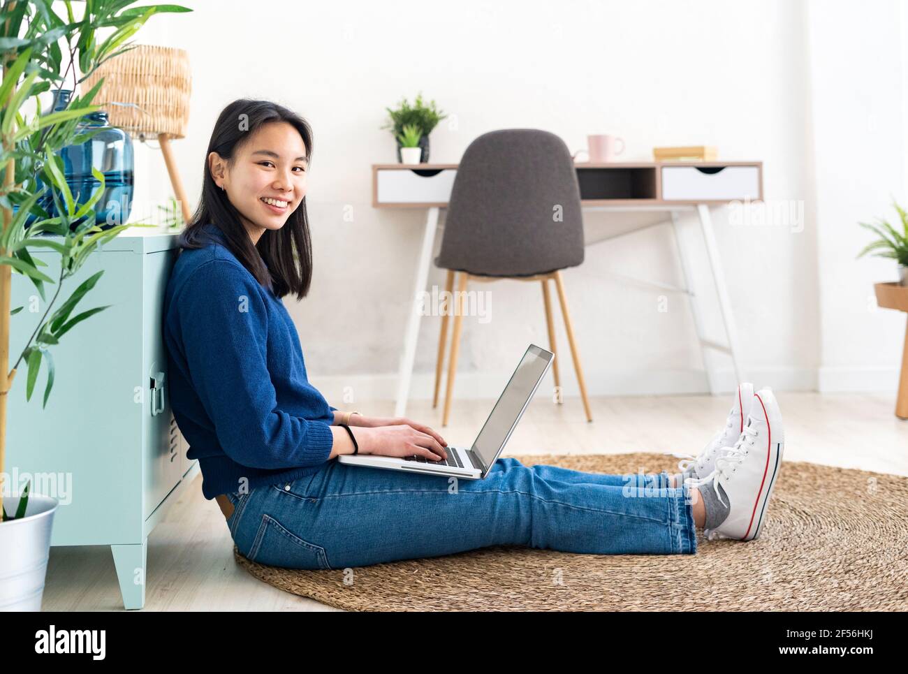 Jute carpet hi-res stock photography and images - Alamy