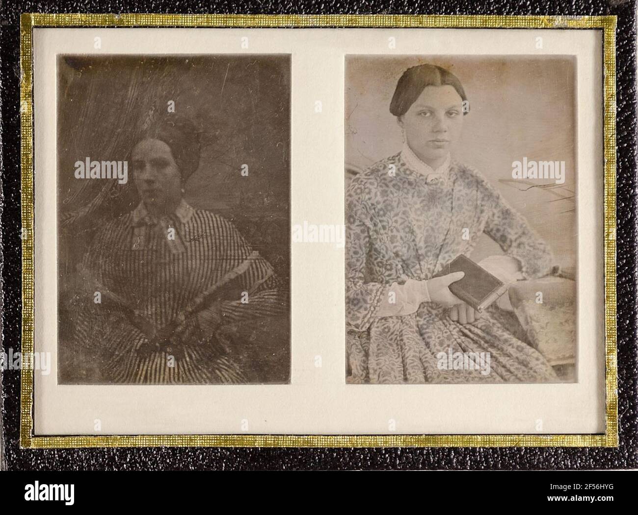 Two unknown young women Stock Photo - Alamy