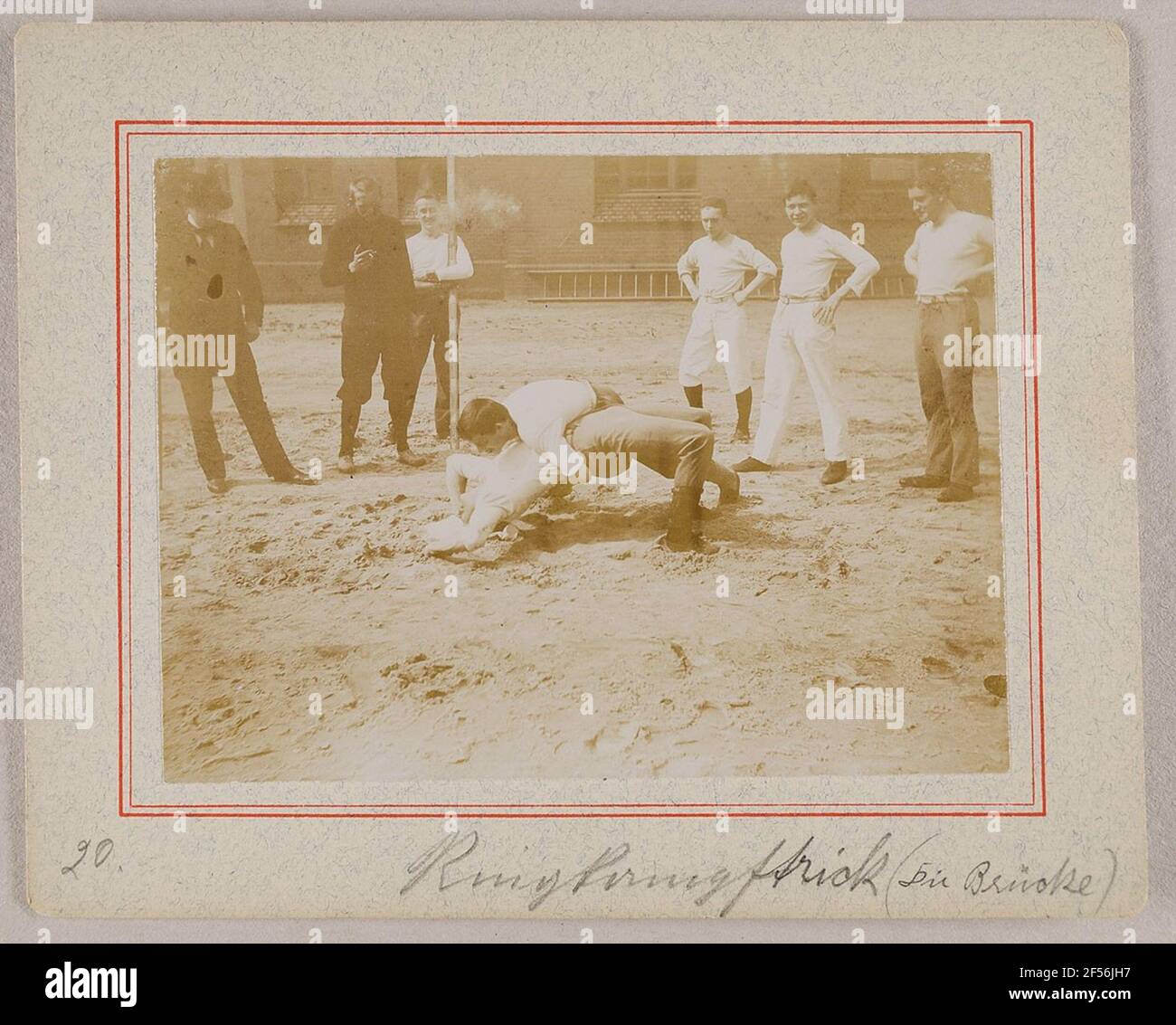 Ring fighting trick (the bridge Stock Photo - Alamy