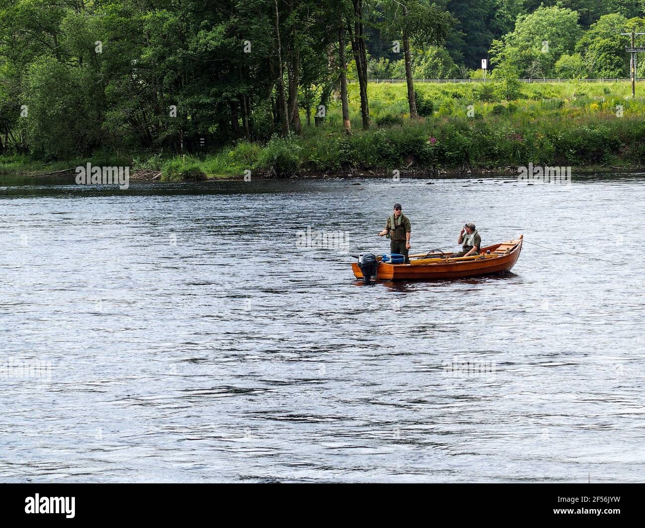 River tay fishing hi-res stock photography and images - Alamy