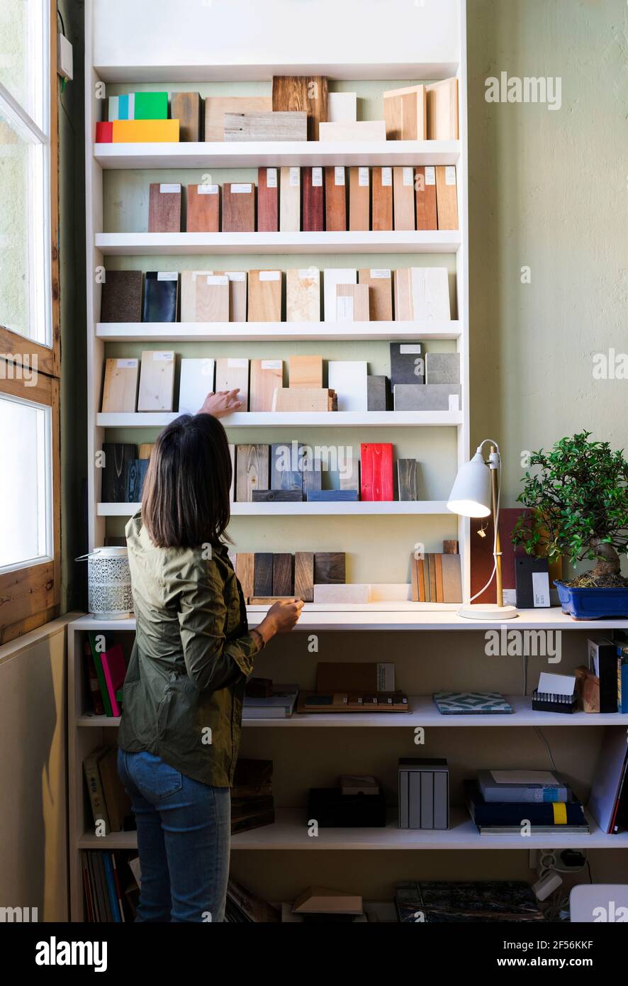 Choosing shelf hi-res stock photography and images - Alamy