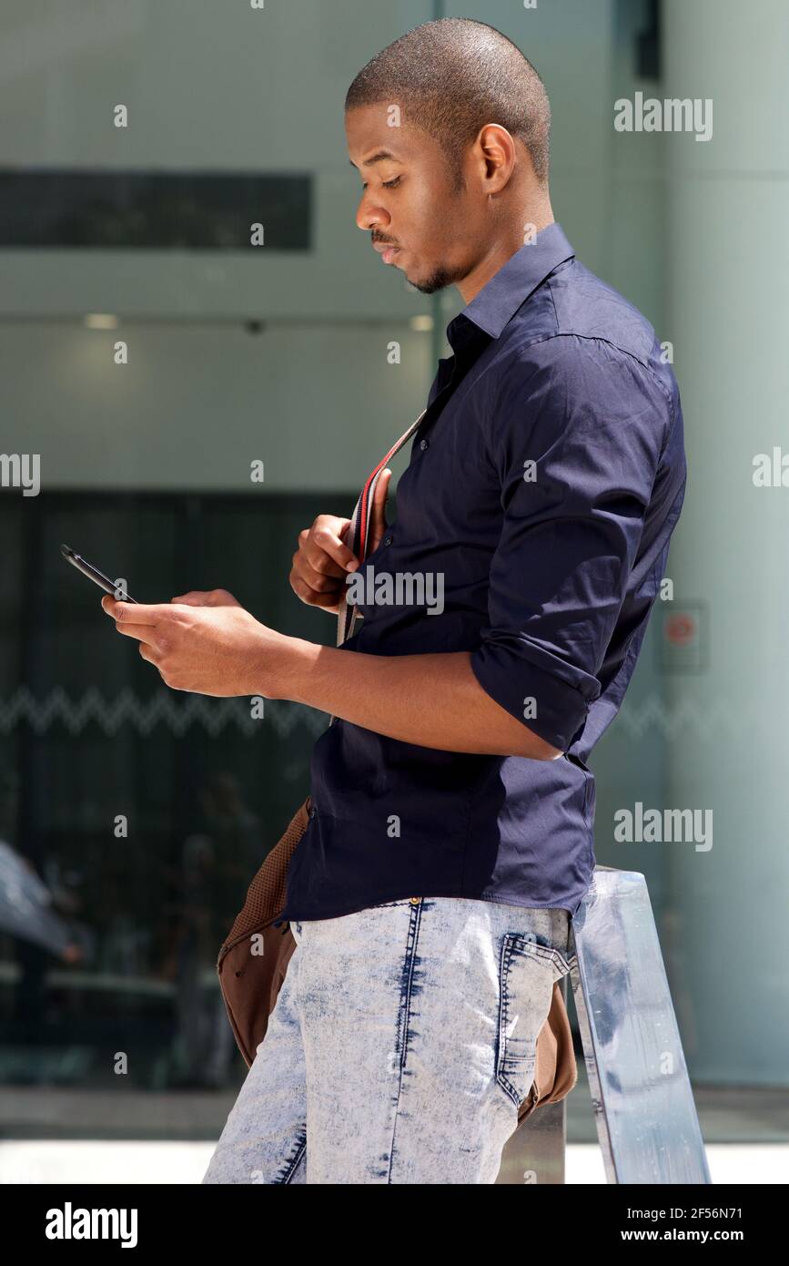 African male student hi-res stock photography and images - Alamy