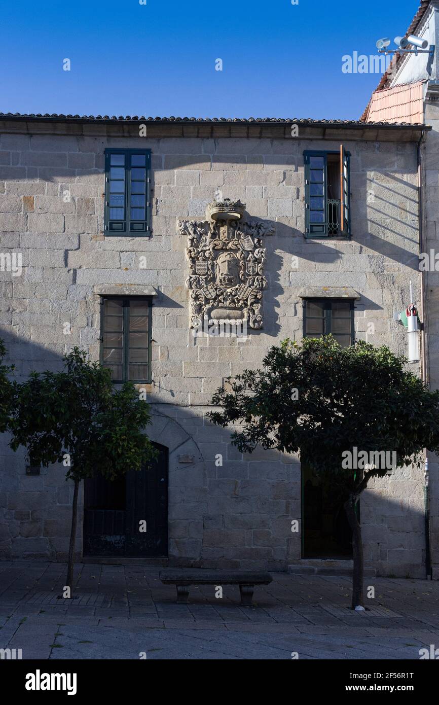 Historic stone buildings hi-res stock photography and images - Alamy