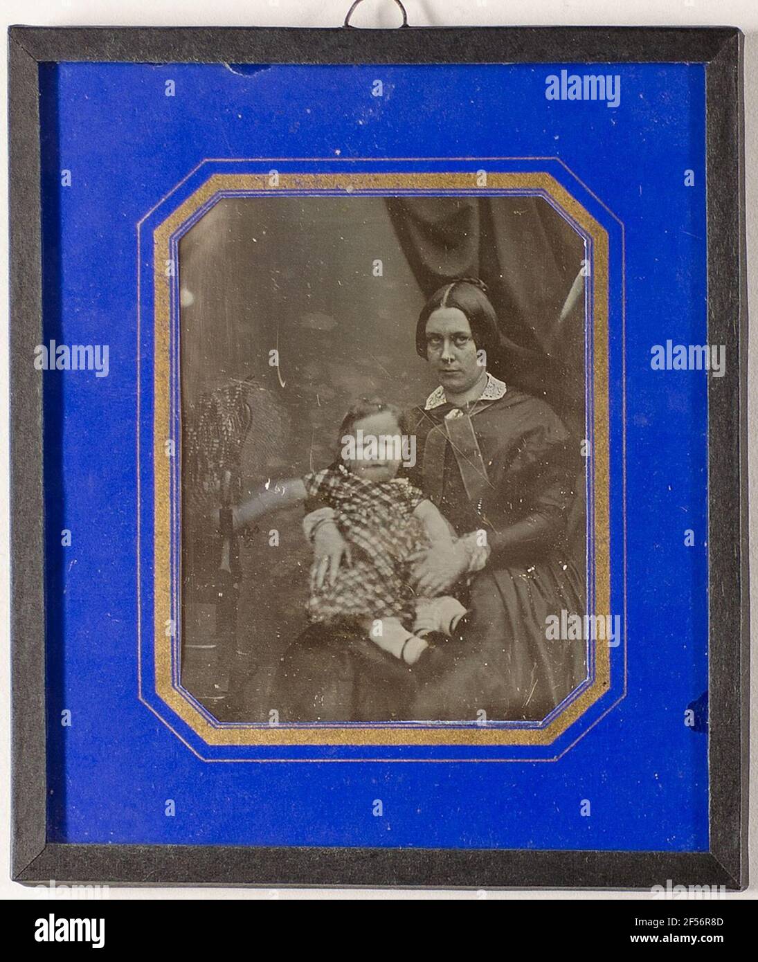 Unknown mother hi-res stock photography and images - Alamy