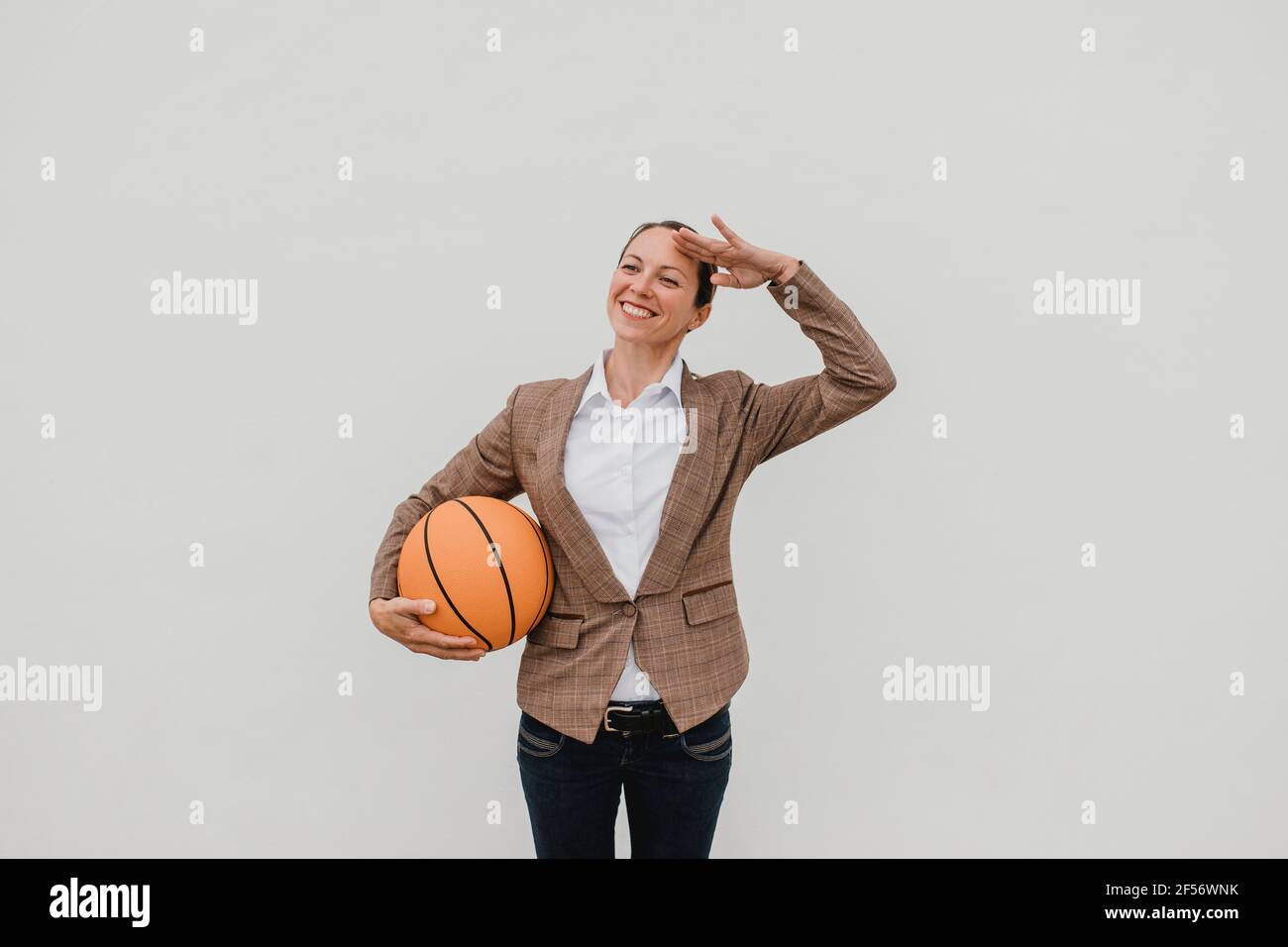 Women saluting hi-res stock photography and images - Alamy