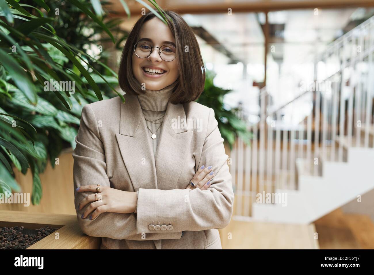 Informal reception hi-res stock photography and images - Alamy