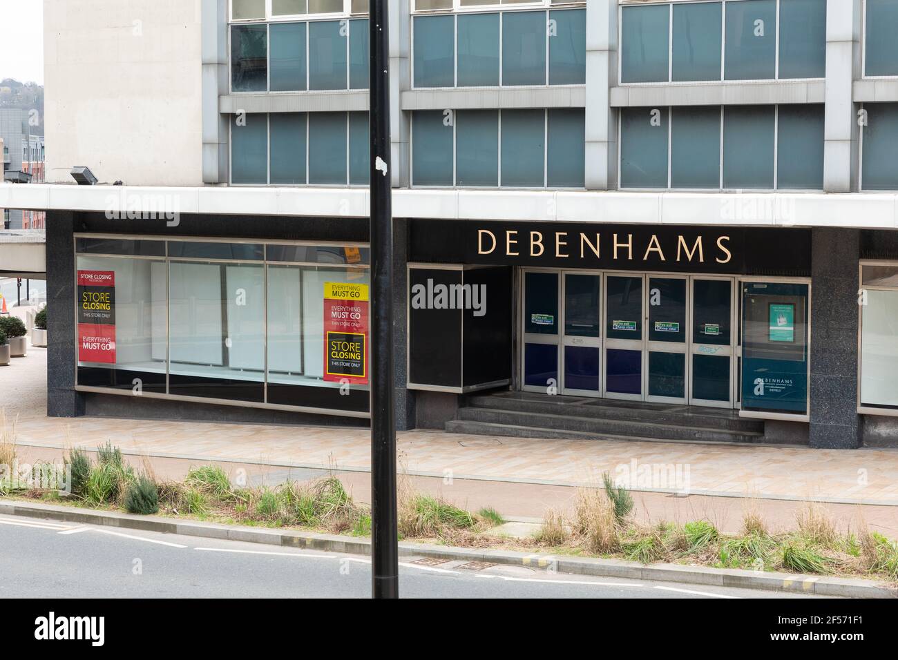 Former Debenhams department store with final sales signs, Sheffield ...