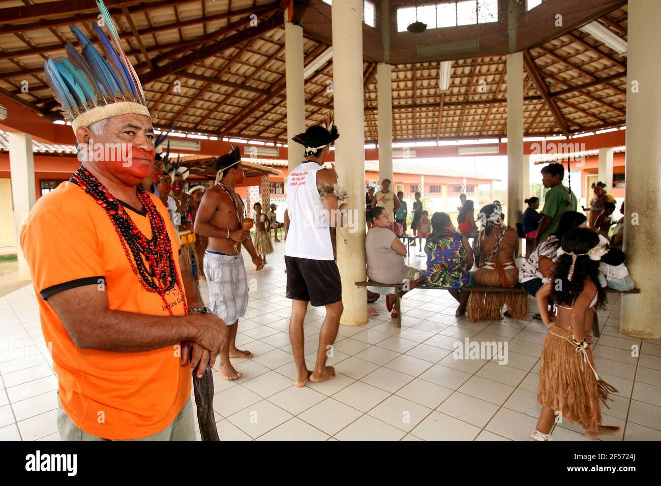 Xavante people hi-res stock photography and images - Alamy