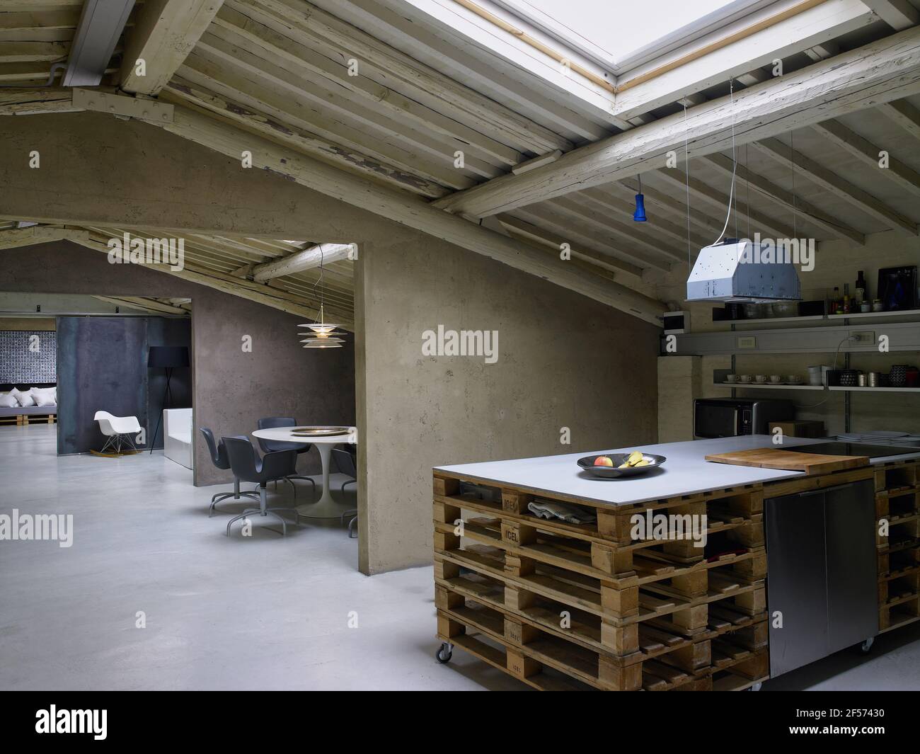 Loft open space Stock Photo - Alamy