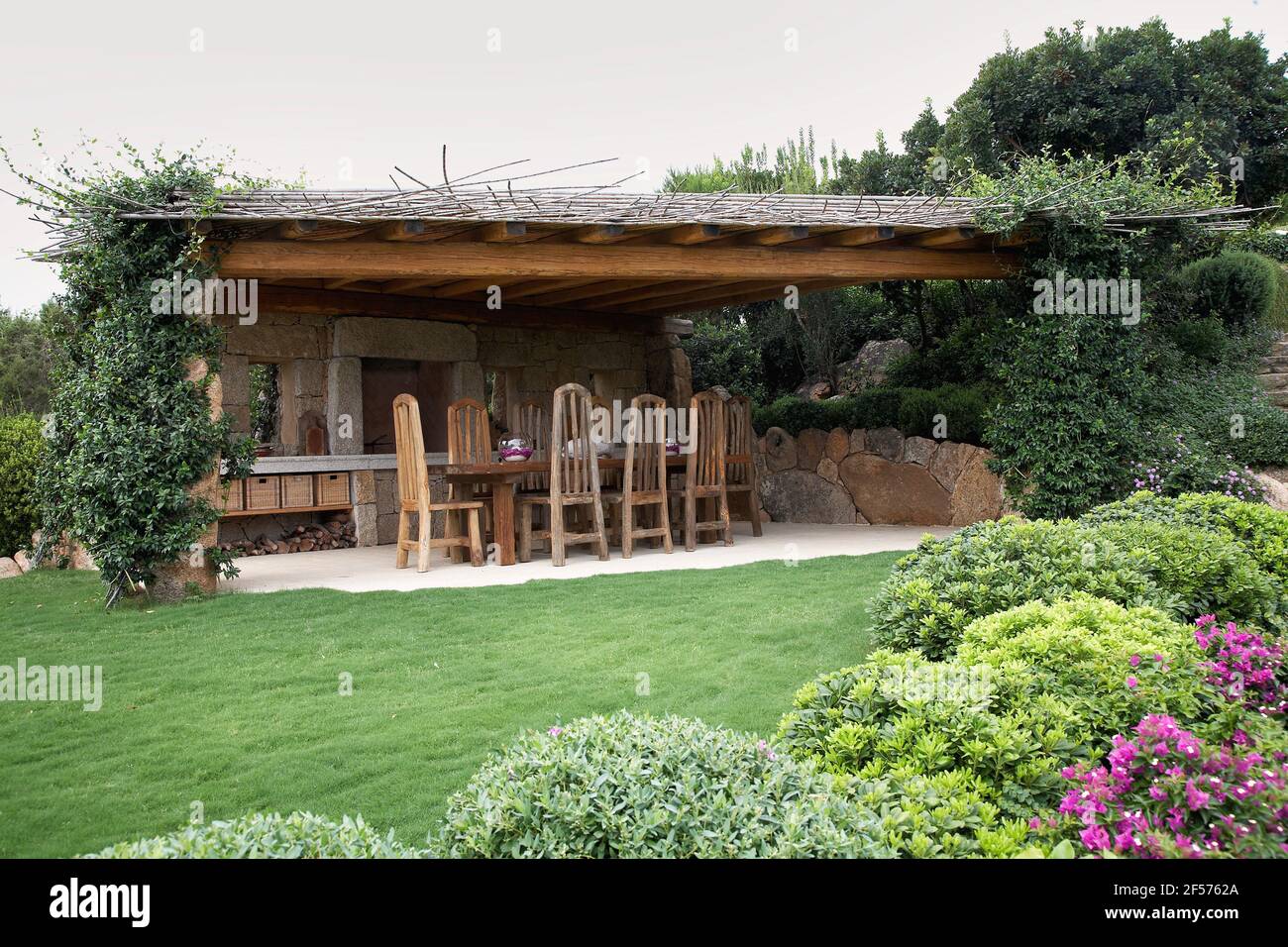 Italy veranda hi-res stock photography and images - Alamy