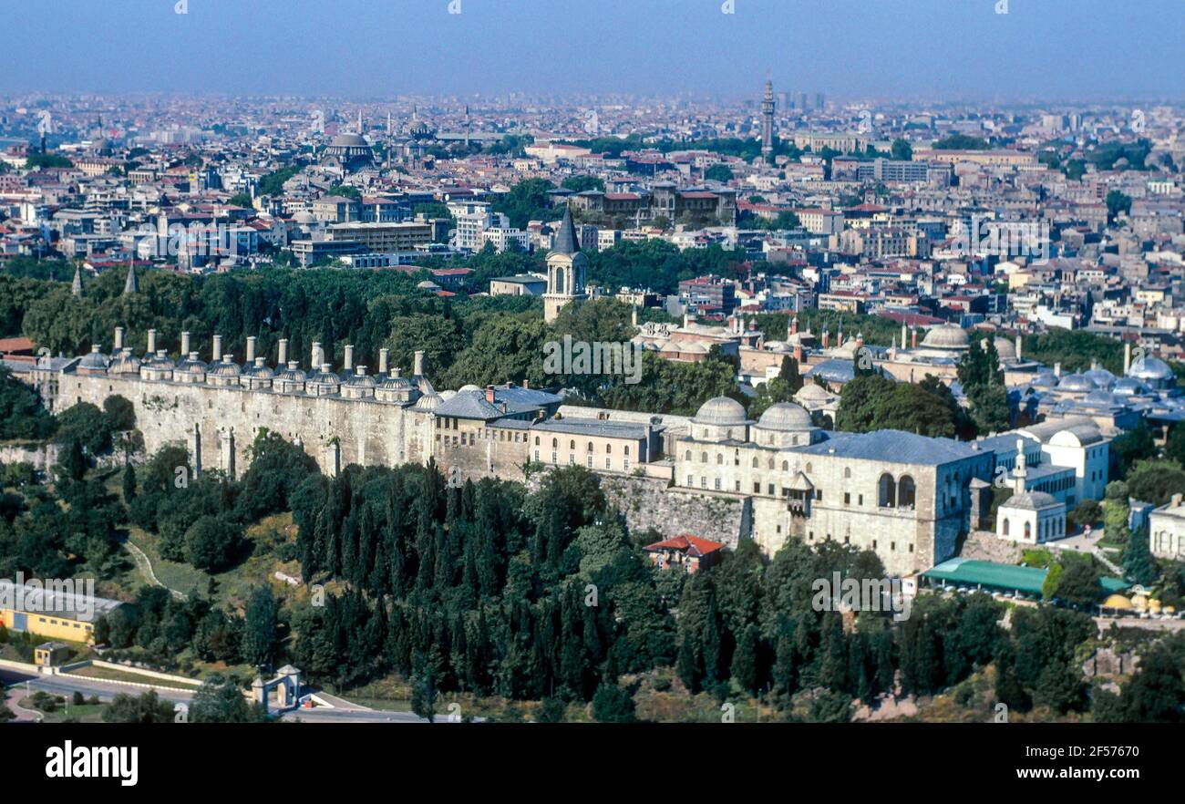 Topkapi palace aerial hi-res stock photography and images - Alamy