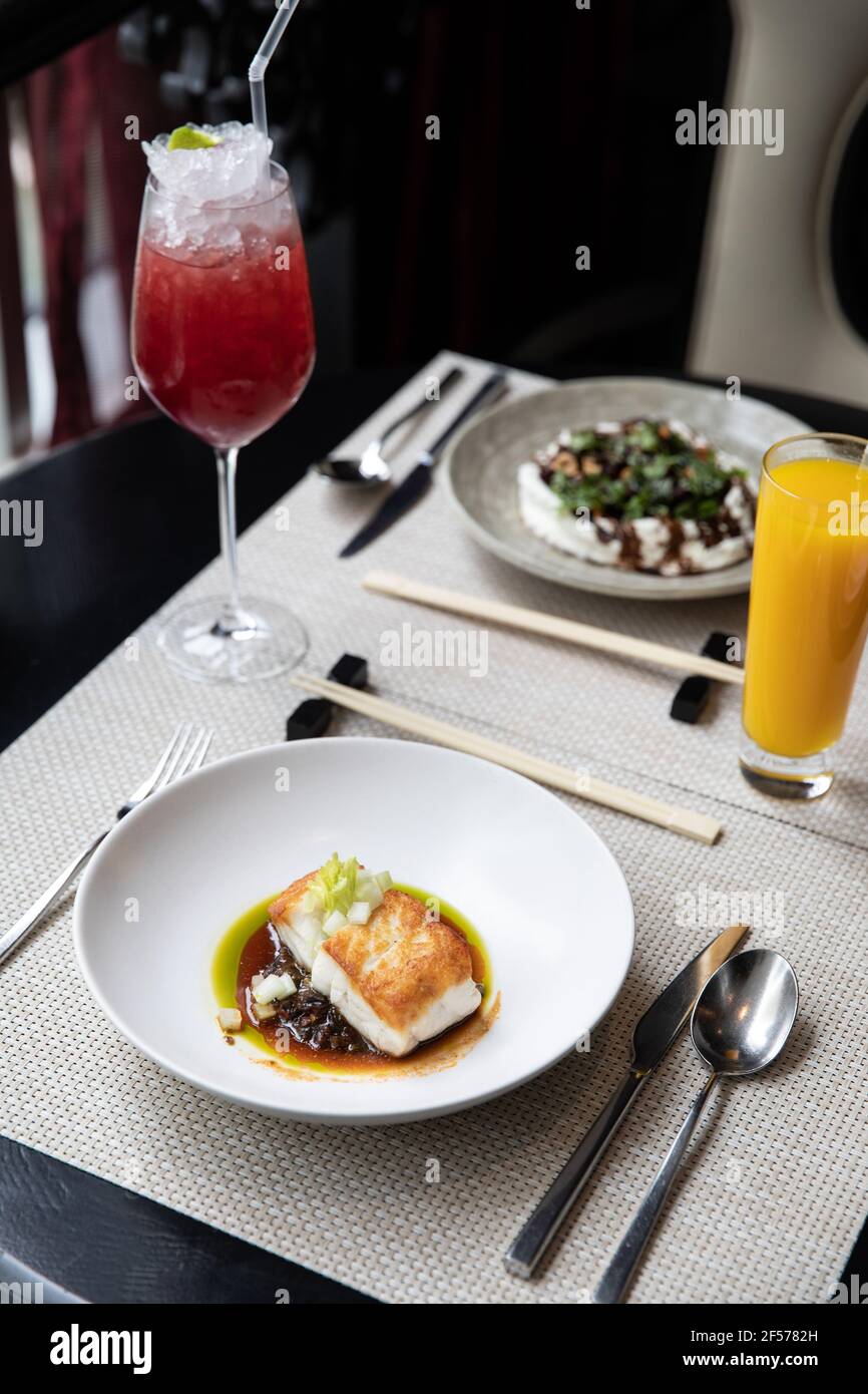 Food and drink at the W Hotel Doha, Qatar Stock Photo - Alamy